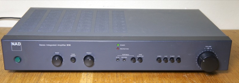 NAD 310 – Classic Audio