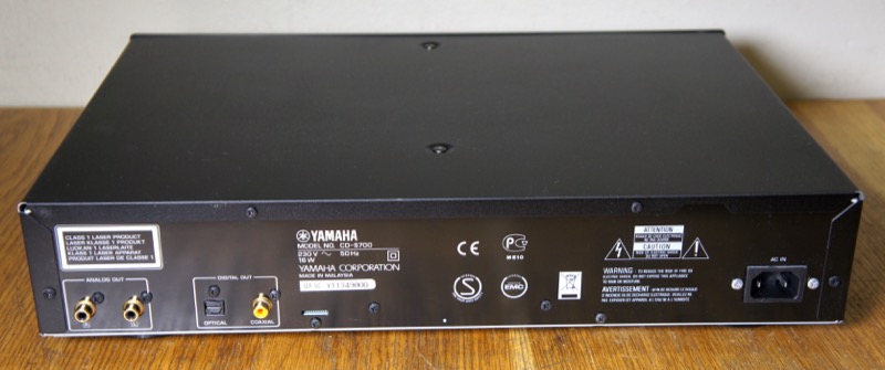 Yamaha CD-S700 – Classic Audio