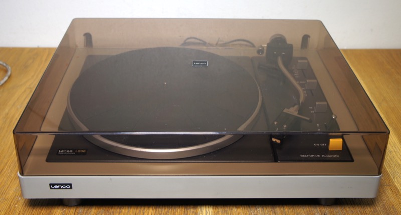 Lenco L236 – Classic Audio