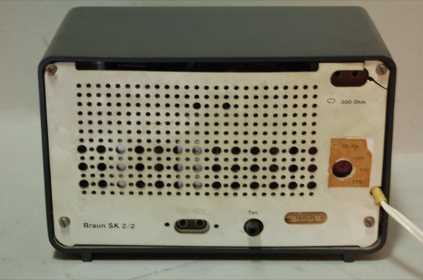 Braun SK 2/2 putki-pöytäradio – Classic Audio