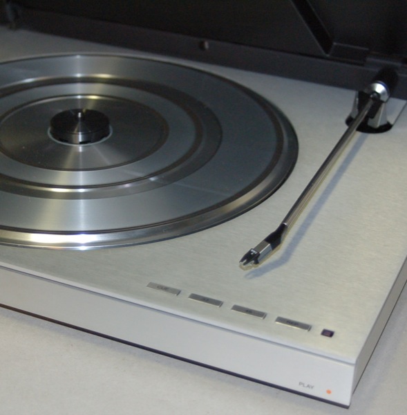 Bang & Olufsen Beogram 5000 – Classic Audio