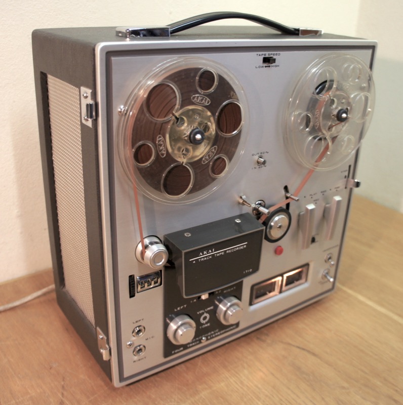 Akai 1710 – Classic Audio
