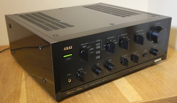 Akai AM-75 Reference Master – Classic Audio