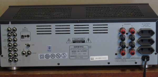 Onkyo A-8200 RI – Classic Audio