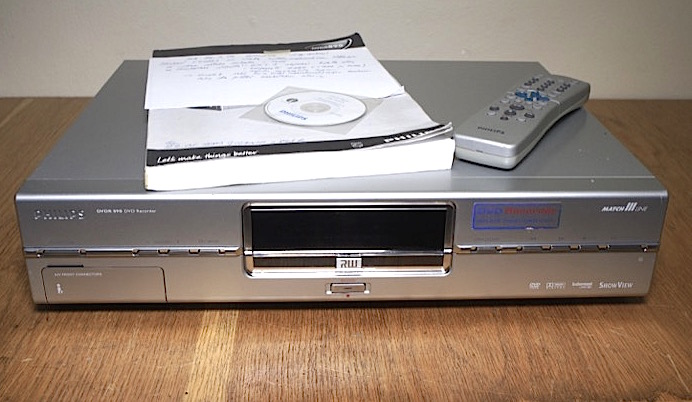 Philips DVDR-890 DVD Recorder – Classic Audio