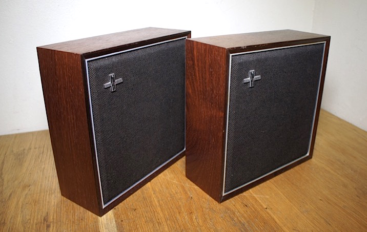 Philips 22RH422/01P – Classic Audio