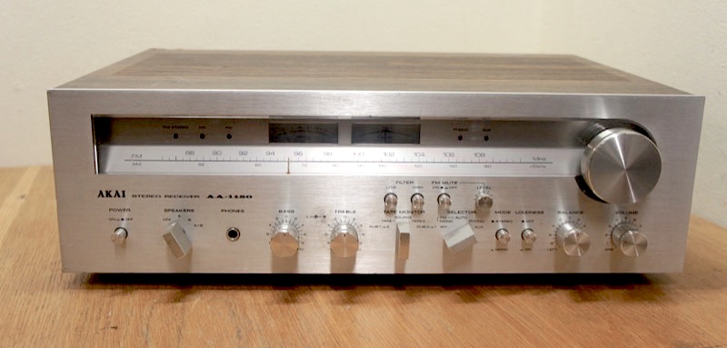 Akai AA-1150 – Classic Audio