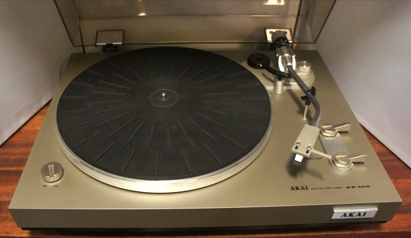 Akai AP-100 – Classic Audio