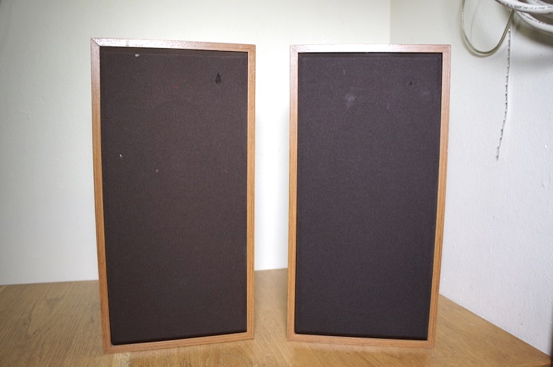 B&W DM11 – Classic Audio