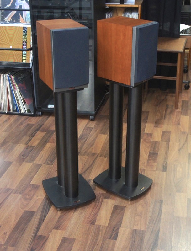 Dynaudio 42 – Classic Audio