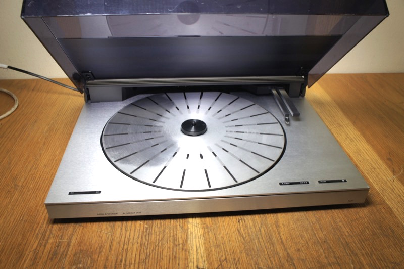 Bang & Olufsen Beogram 5500 – Classic Audio