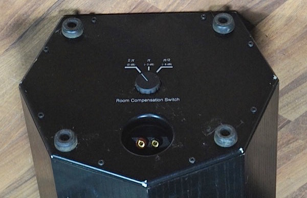 JBL HP520 – Classic Audio