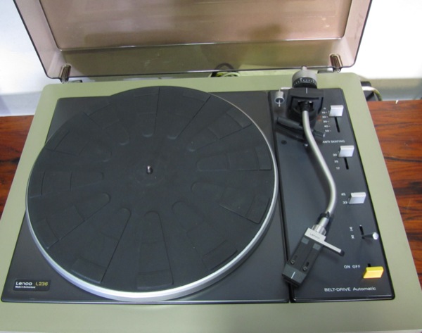 Lenco L236 – Classic Audio