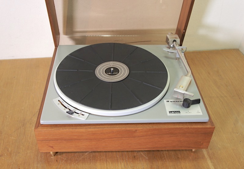 Lenco L70 – Classic Audio