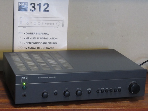 NAD 312 – Classic Audio