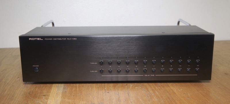 Rotel RC-1050 – Classic Audio