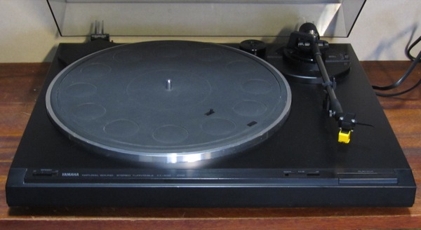 Yamaha TT-400 – Classic Audio