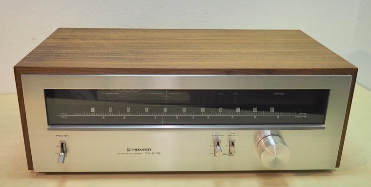 Pioneer TX-608 – Classic Audio