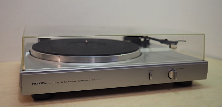 Rotel RP-400 – Classic Audio