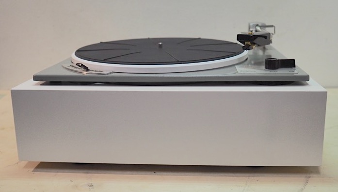 Lenco L70 – Classic Audio