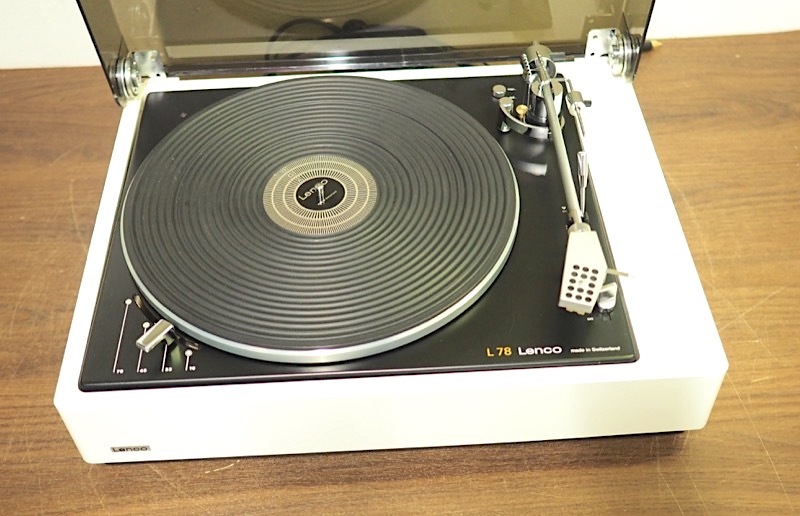 Lenco L78 – Classic Audio