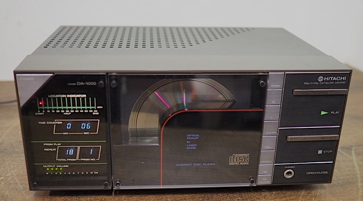 Hitachi DA-1000 – Classic Audio