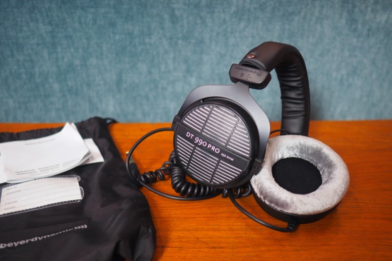 Beyerdynamic DT990 Pro – Classic Audio