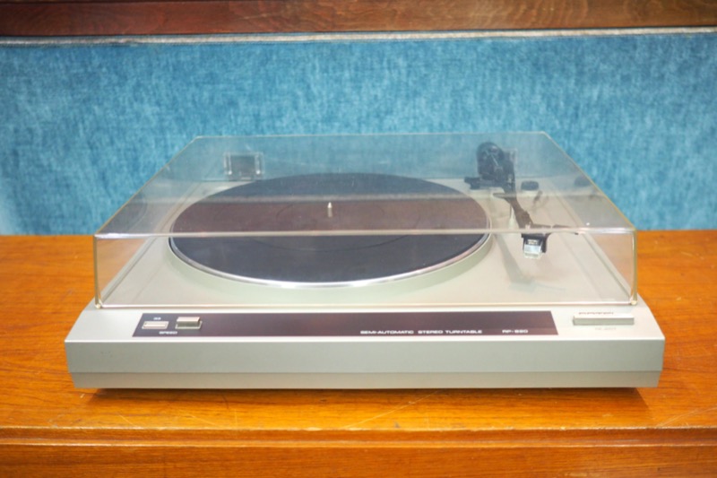 Rotel RP-820 – Classic Audio