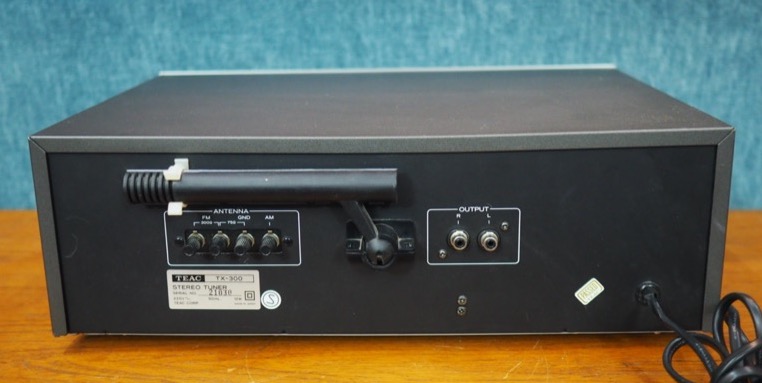 Teac TX-300 – Classic Audio