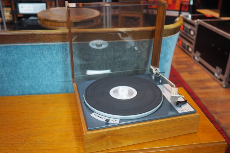 Lenco L70 – Classic Audio