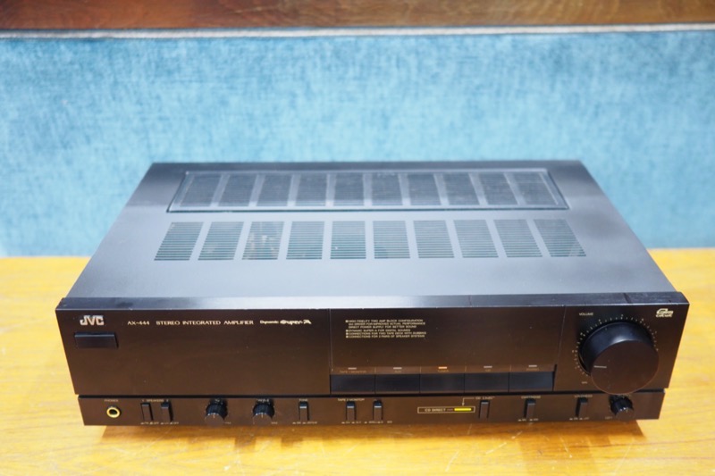 JVC AX-444 – Classic Audio