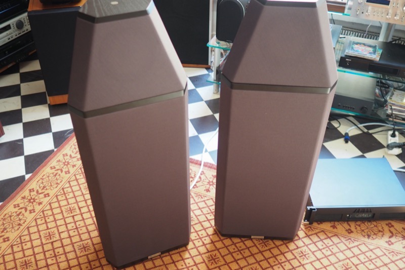 Gradient Revolution MK IV Active + Aura Audio D2w – Classic Audio