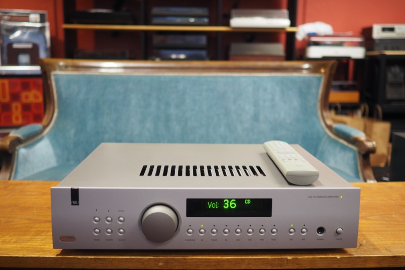 Arcam FMJ A32 – Classic Audio