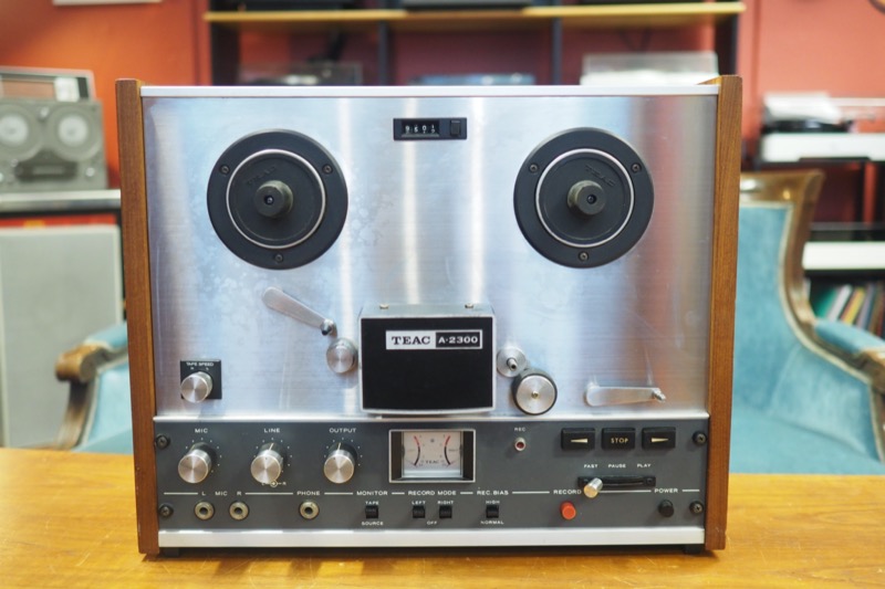 Teac A-2300 – Classic Audio
