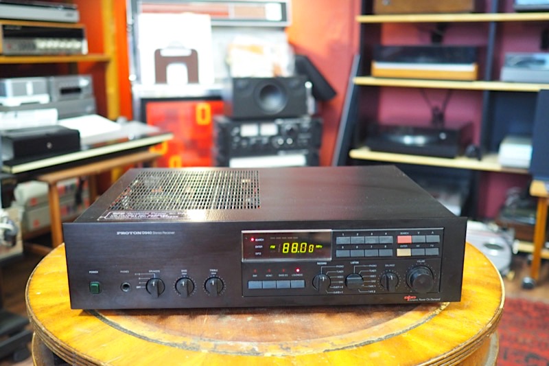 Proton D940 – Classic Audio