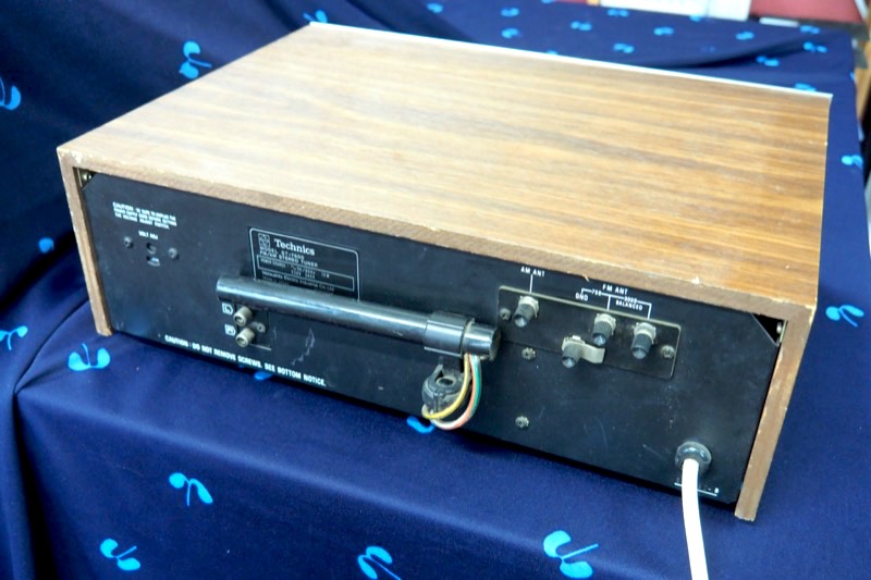 Technics ST-7600 – Classic Audio