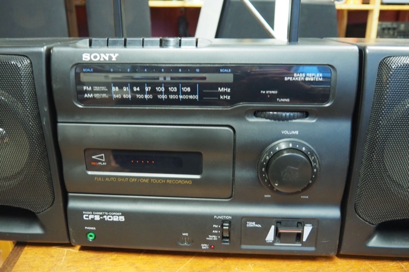 Sony CFS-1025 – Classic Audio