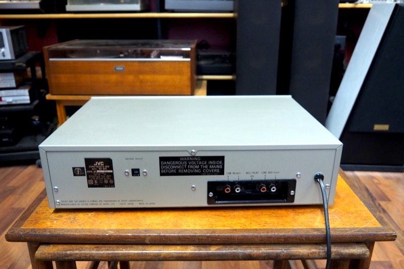 JVC KD-D4 – Classic Audio