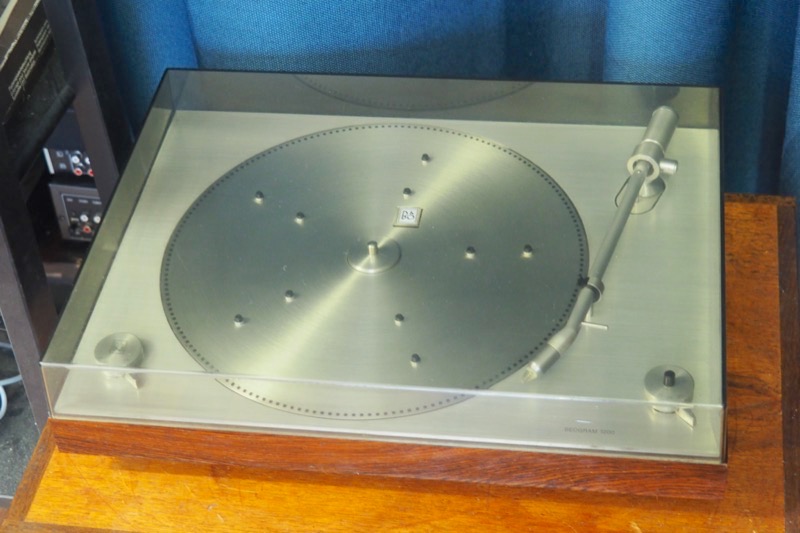 Bang & Olufsen Beogram 1200 – Classic Audio