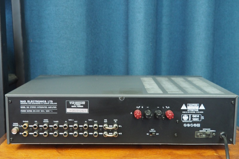 NAD 302 Classic Audio NAD 302 Classic Audio