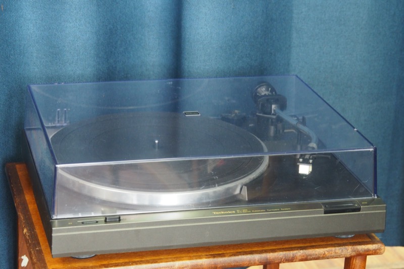 Technics SL-303 – Classic Audio