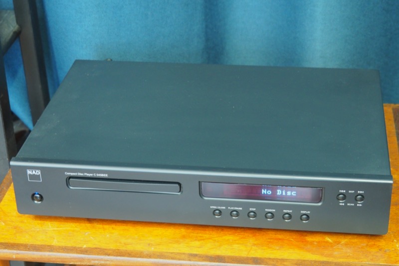 NAD C545BEE Classic Audio NAD C545BEE Classic Audio