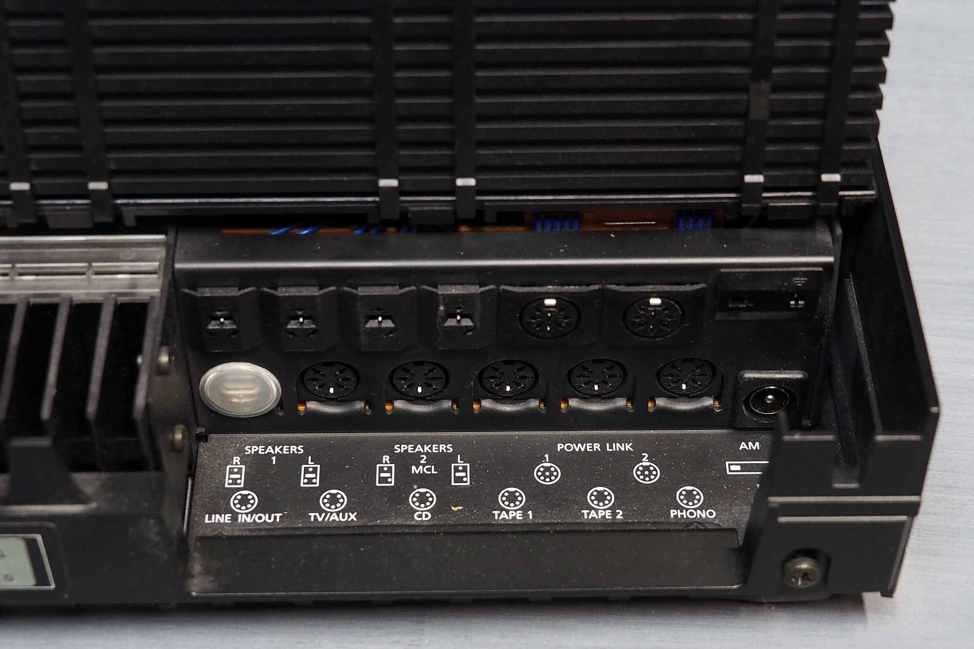 Bang & Olufsen Beomaster 7000 – Classic Audio