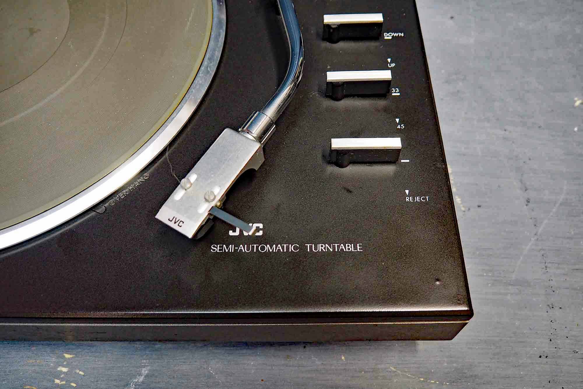 JVC JL-A15 – Classic Audio