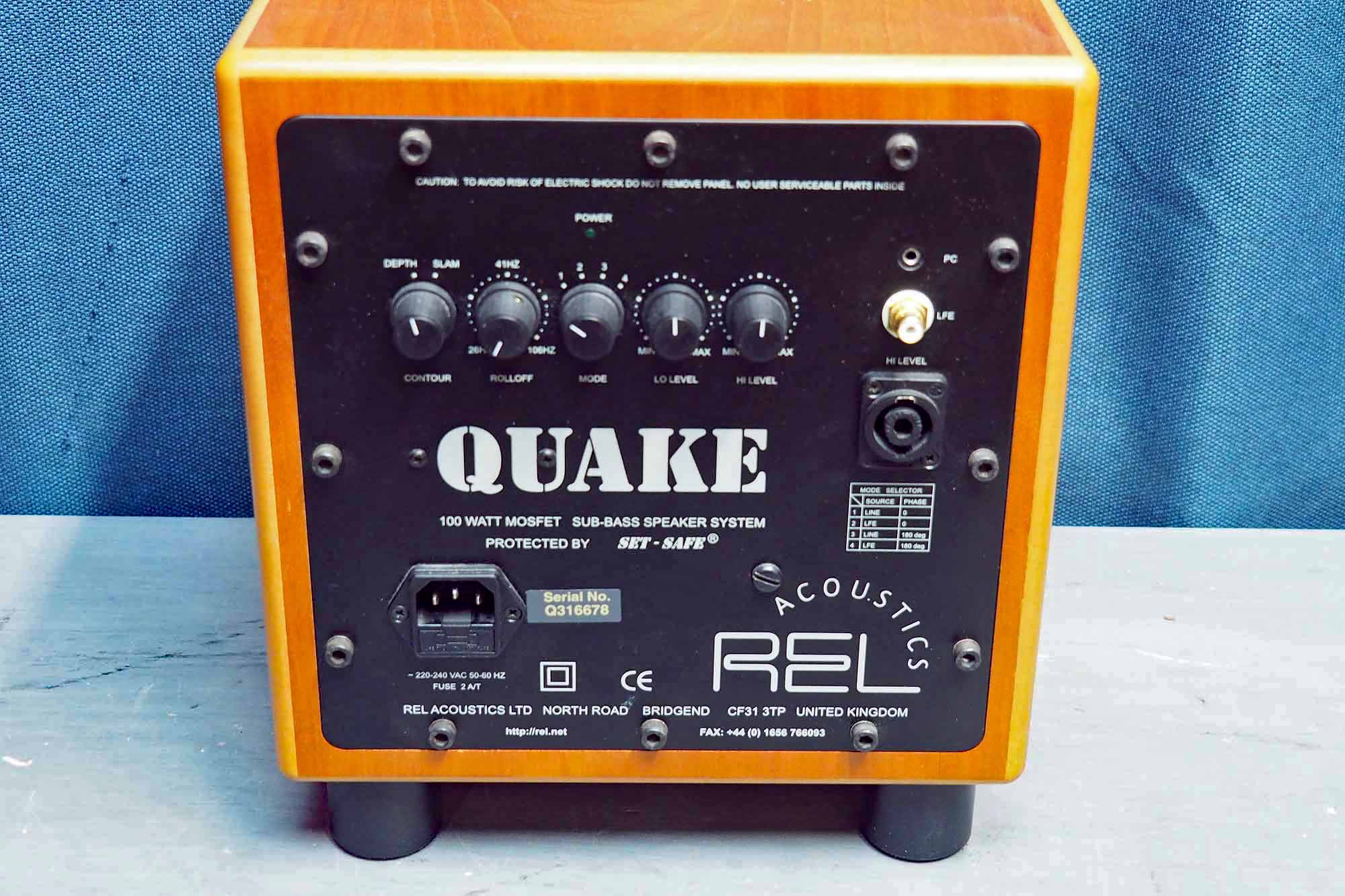 REL Quake – Classic Audio