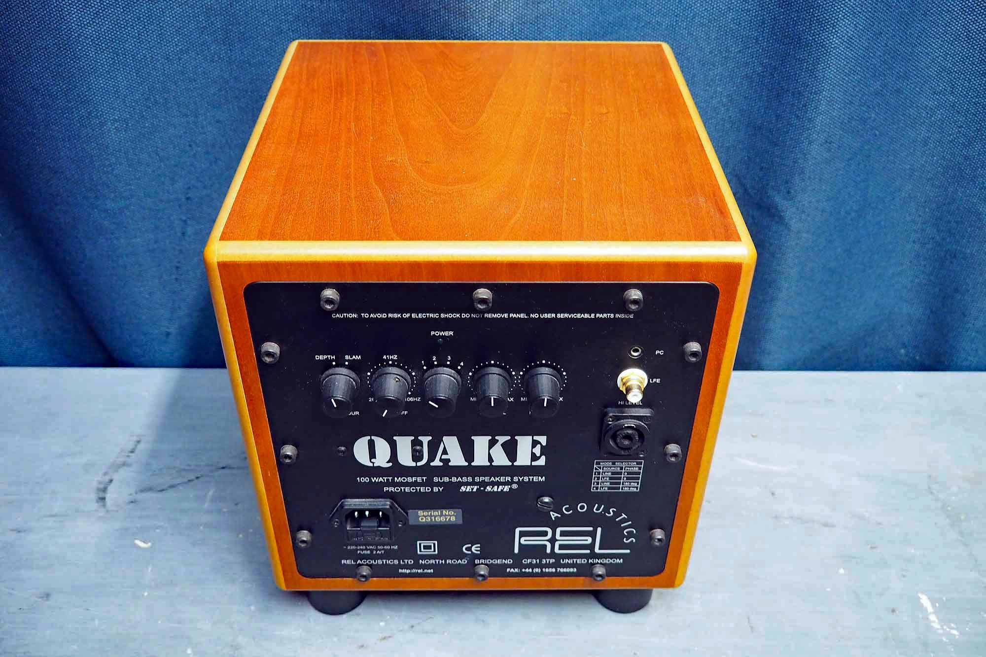 REL Quake – Classic Audio