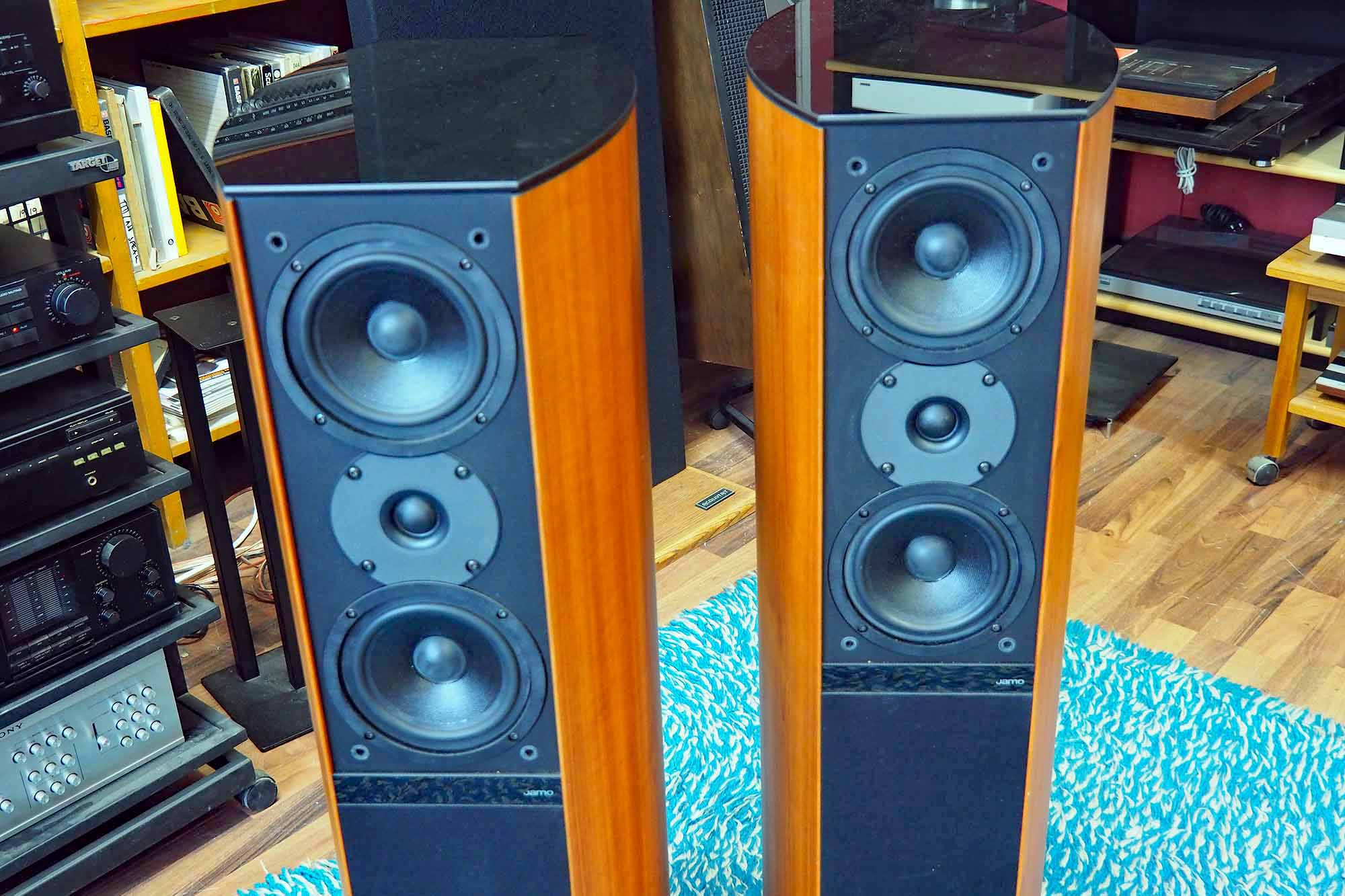 Jamo D590 – Classic Audio
