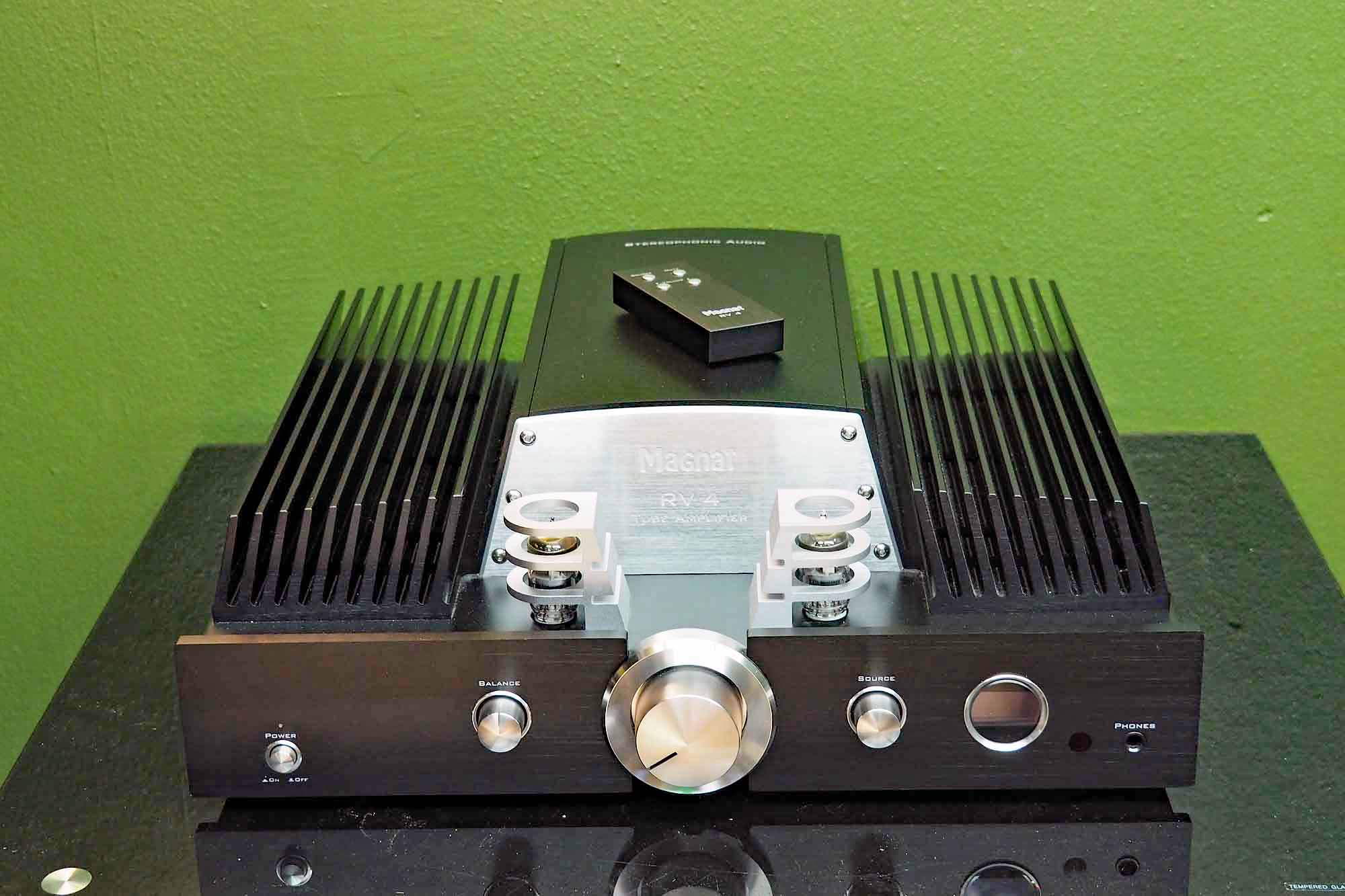 Magnat RV 4 – Classic Audio