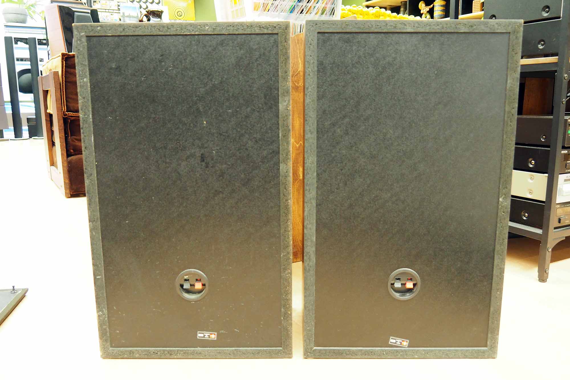 JBL TLX4 – Classic Audio