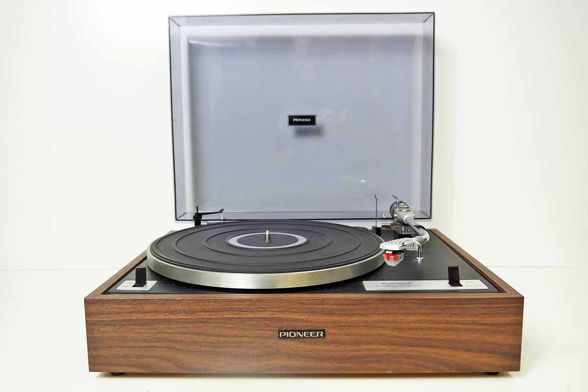 Pioneer PL-12AC – Classic Audio
